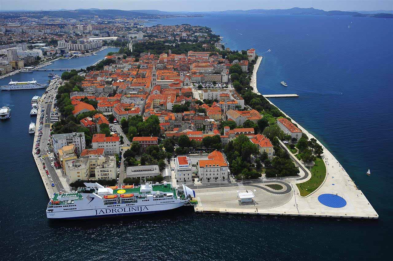 ZADAR OLD TOWN - Croatia Gems
